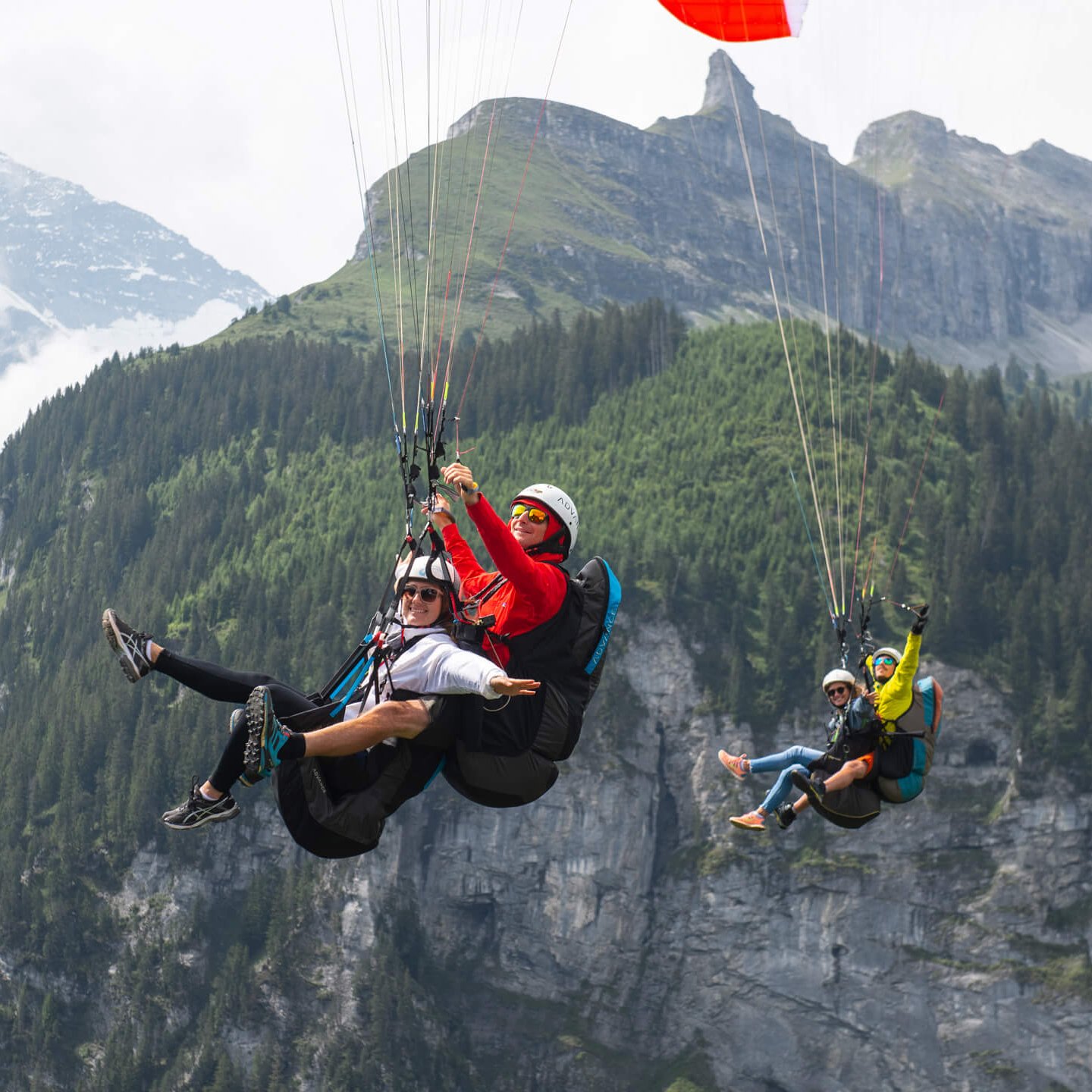 Category Tandem Flight – Paragliding Gstaad Switzerland
